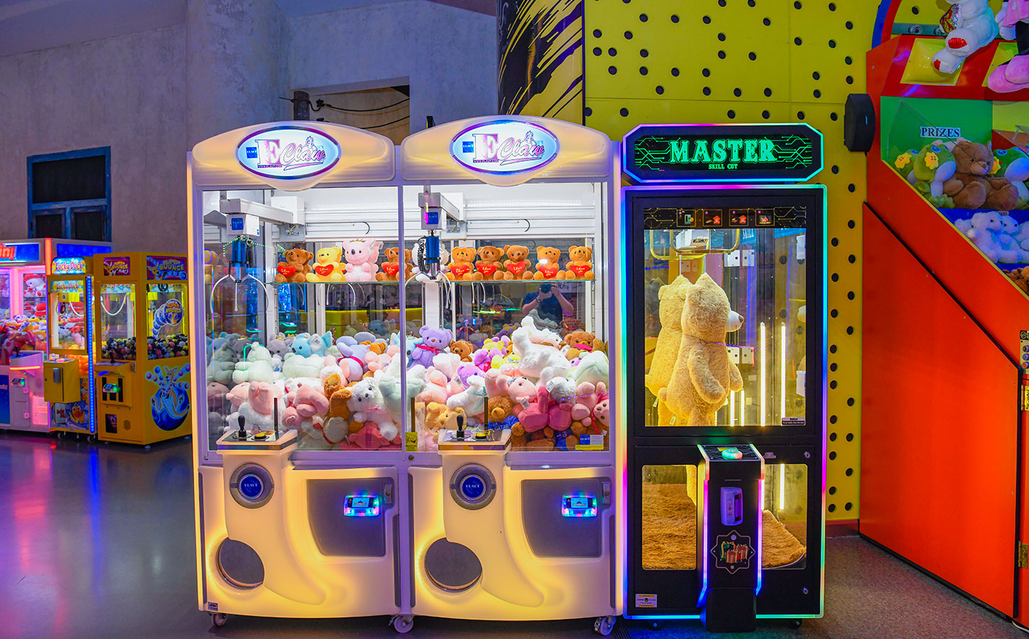 UCC Holding - Building for Generations